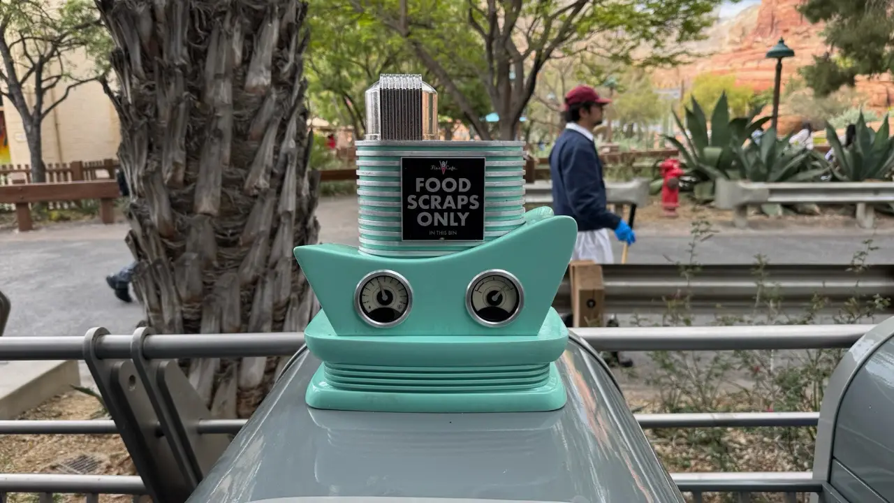 "Food Scraps Only" Sculpture Arrives at Flo's V-8 Cafe