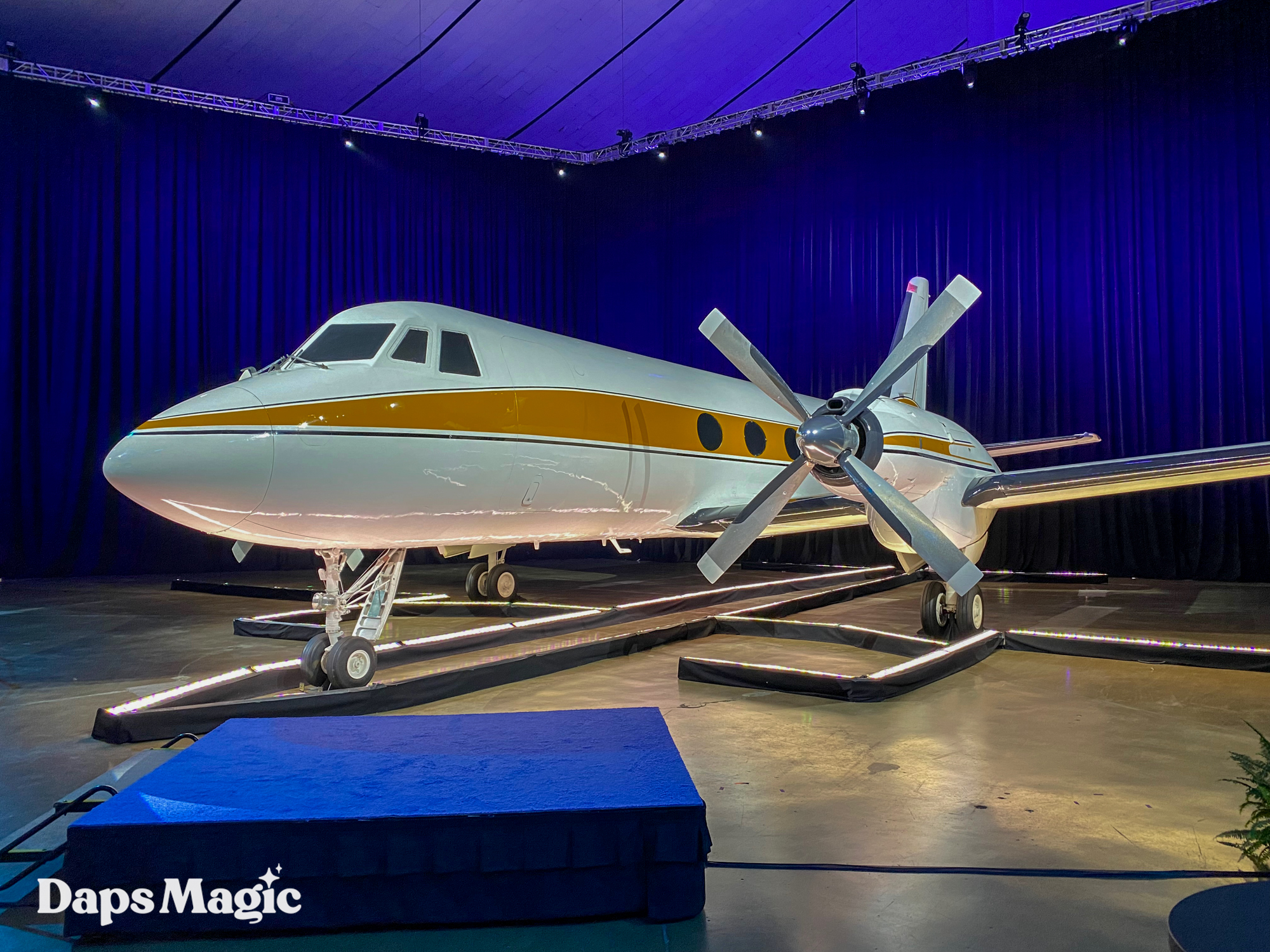 Mickey Mouse One: Walt’s Plane Arrives at D23 Expo ~ Daps Magic