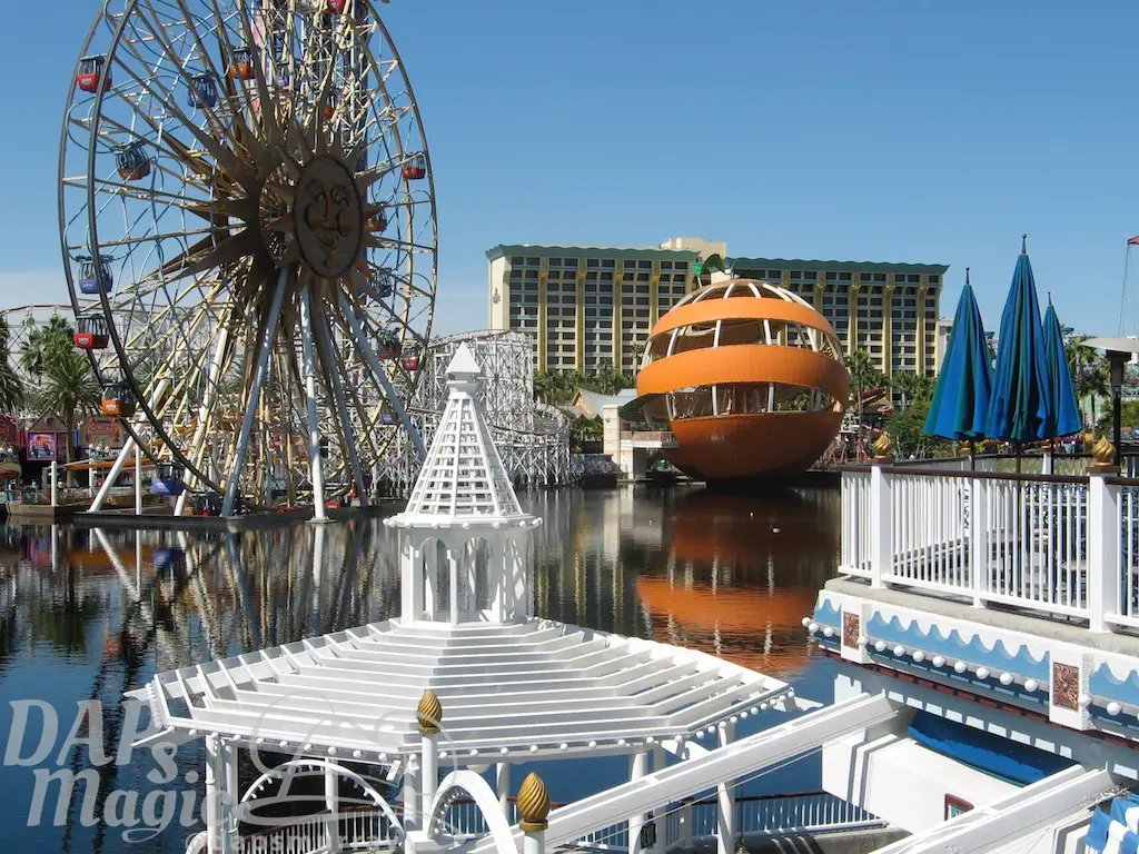 Disney California Adventure - 15th Anniversary - Part 5: The Original