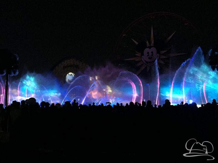 World of Color - Season of Light Brightens Up the Holidays at the ...