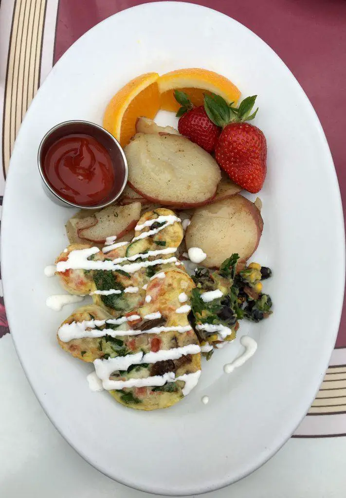 Carnation Café: A Special Experience in the Heart of Main Street