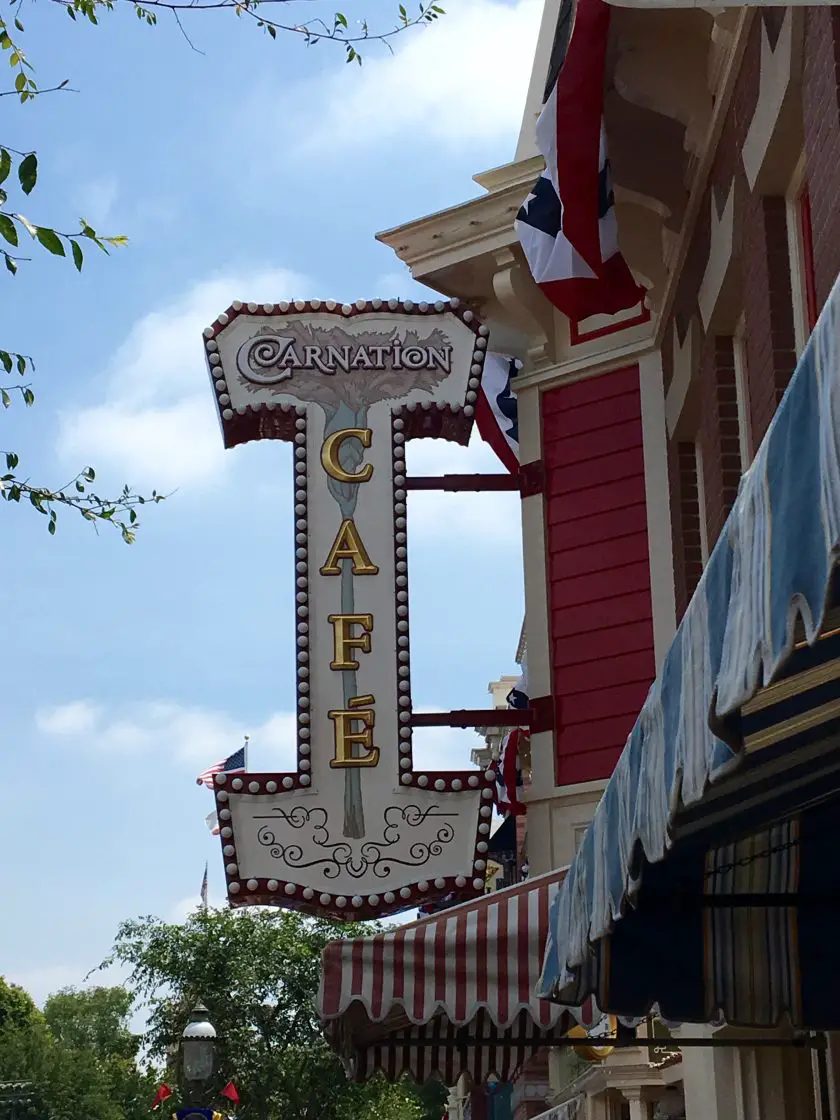 Carnation Café: A Special Experience in the Heart of Main Street