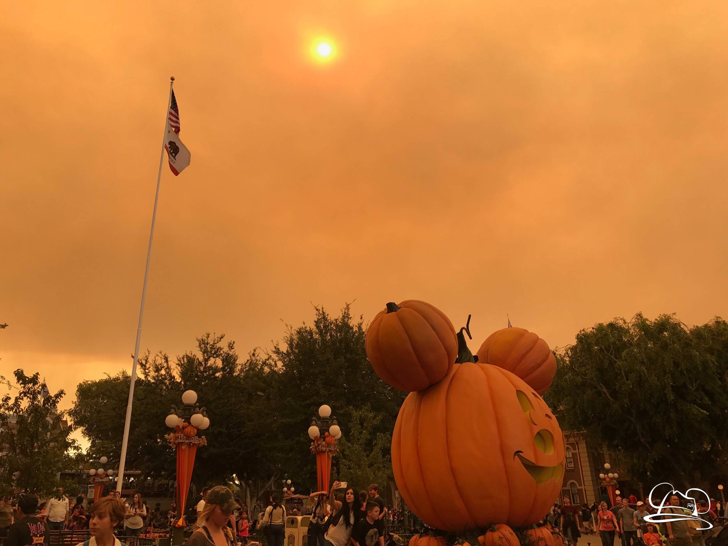 Local Wildfires Cloud Disneyland - Safety Tips for a Smokey Day at ...