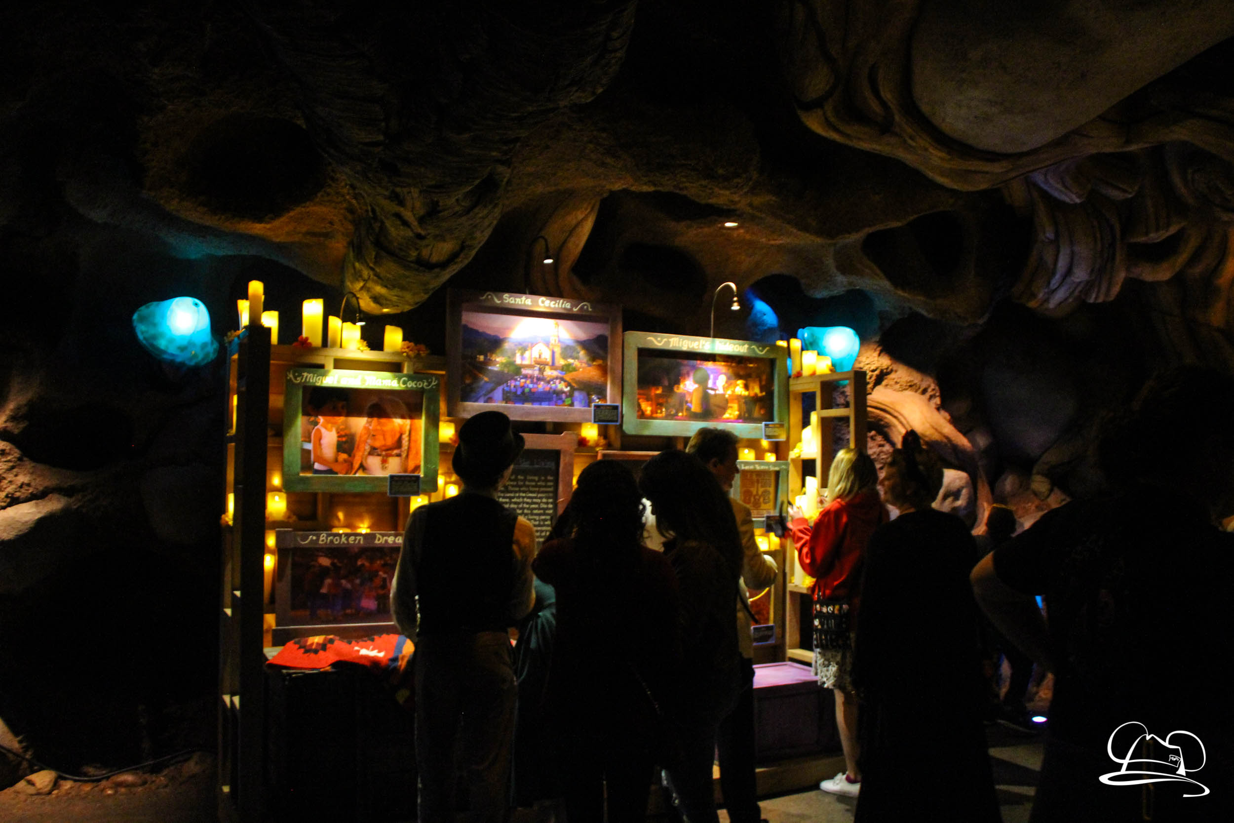 Disney-Pixar's Coco Sneak Peek Delights Disney California Adventure