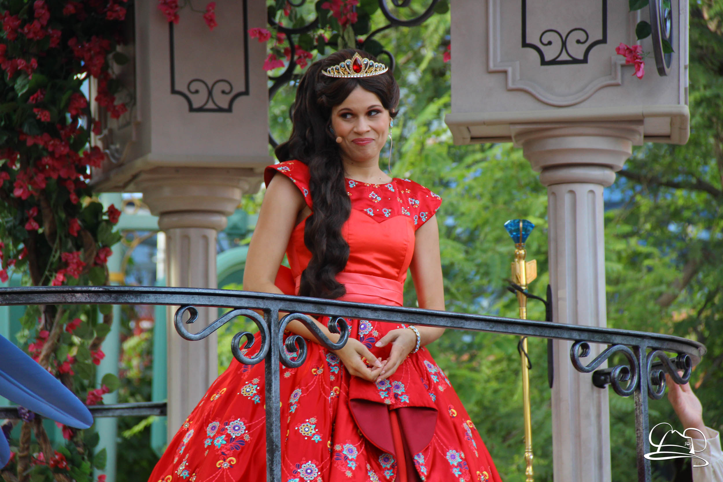 Princess Elena's Musical Grand Arrival Returns for Festival of Holidays ...