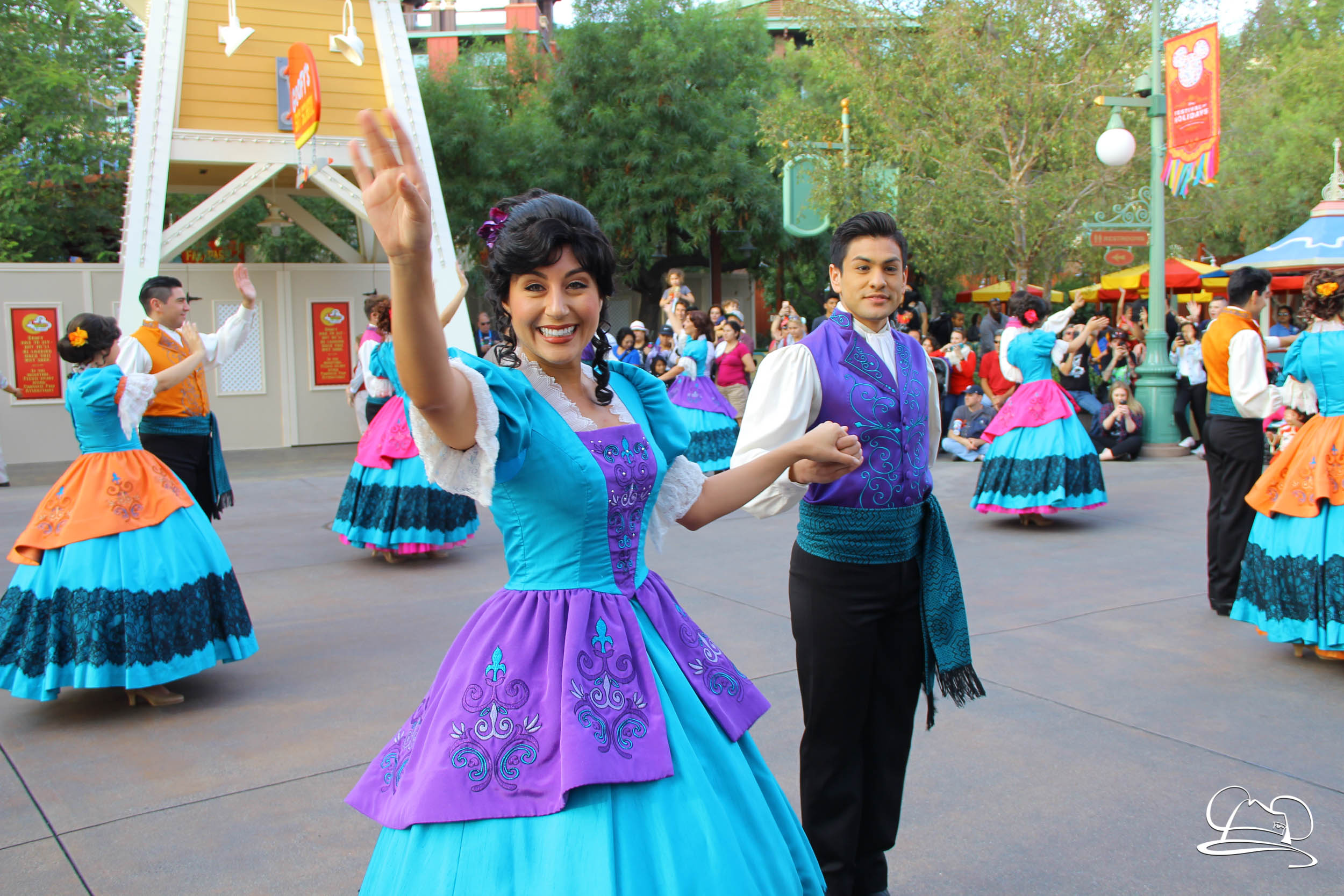 Princess Elena's Musical Grand Arrival Returns for Festival of Holidays ...