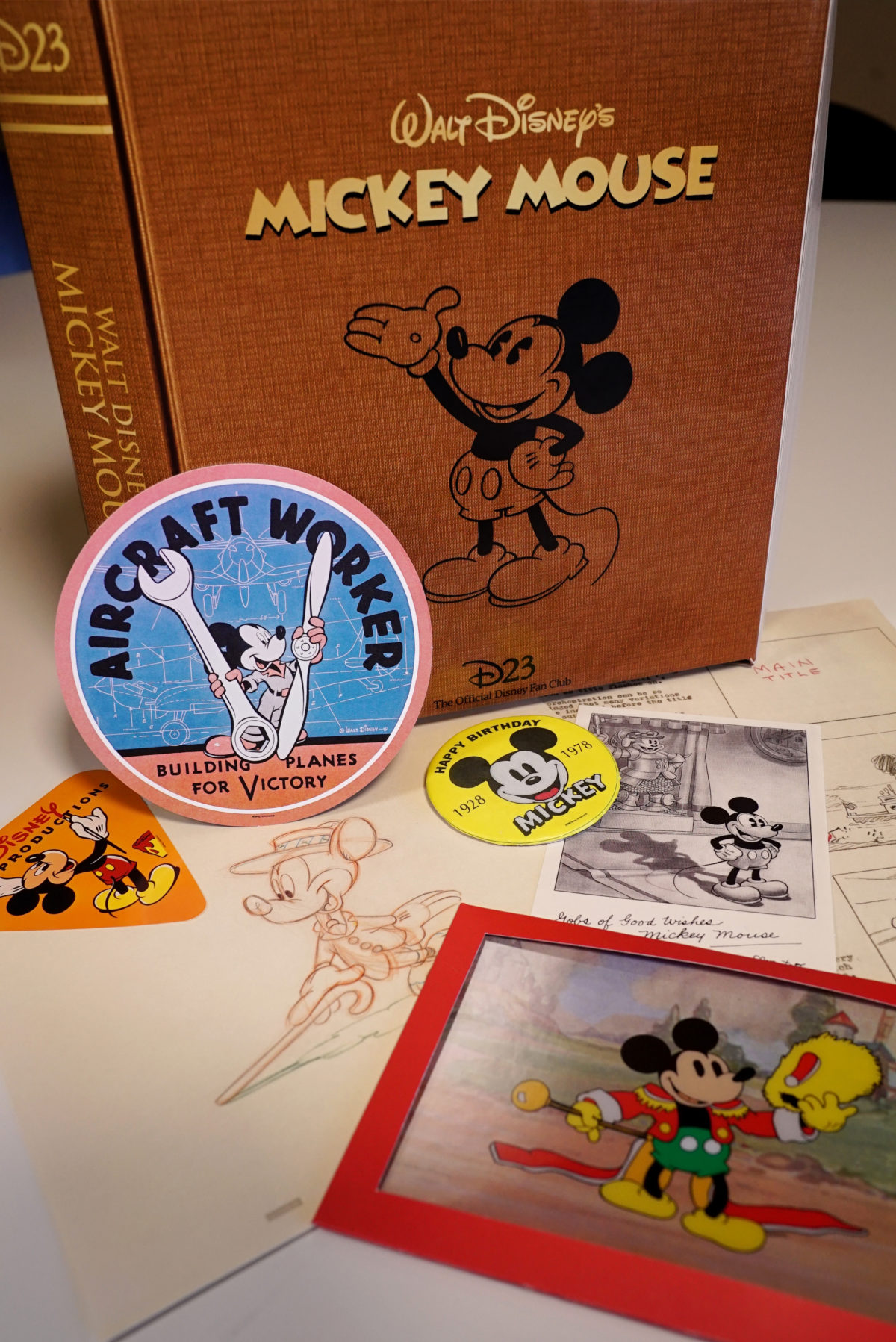 D23: The Official Disney Fan Club Announces Mickey Mouse as Gold Member ...