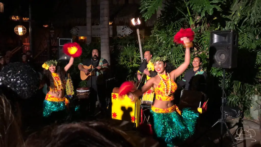 Disney After Dark: Throwback Nite Gives Guests the Present of the Past