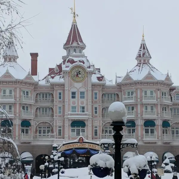Snow Falls on Disneyland Paris