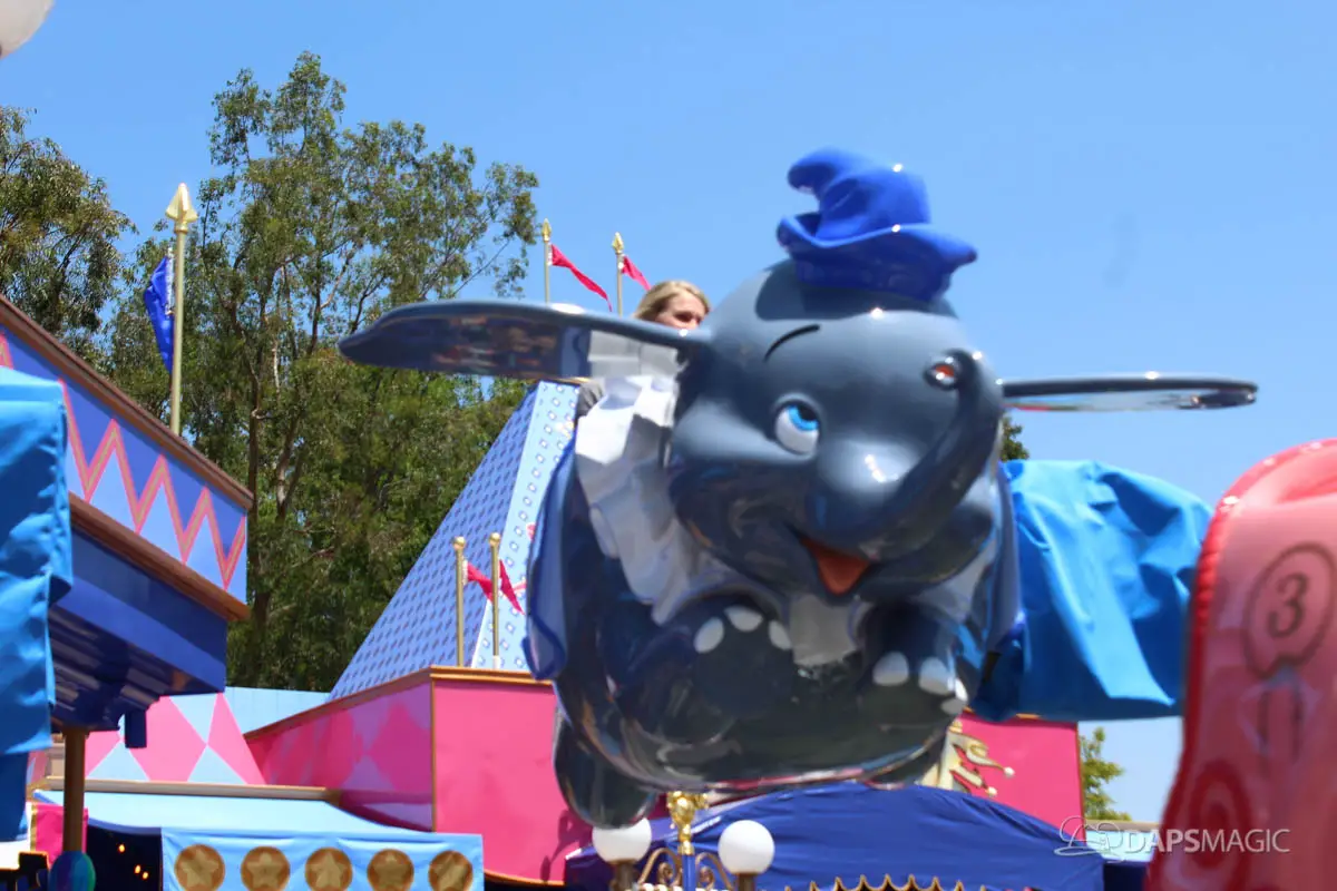 Dumbo Reopens at Disneyland Resort with New Queue!