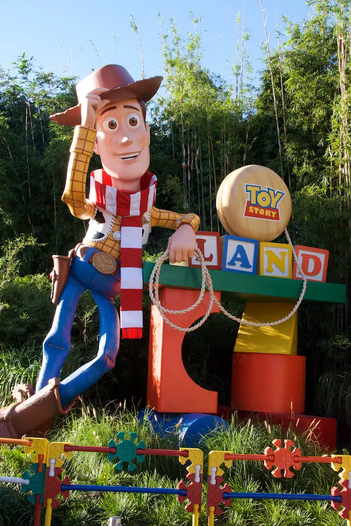 Here's Why Toy Story Land is One of the Biggest Disney Stories of 2018 ...