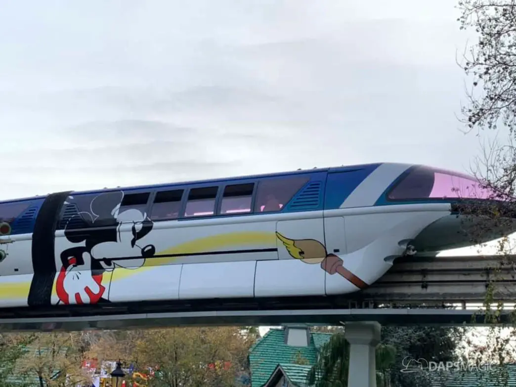 Monorail Blue Debuts New Mickey Mouse Look at the Disneyland Resort