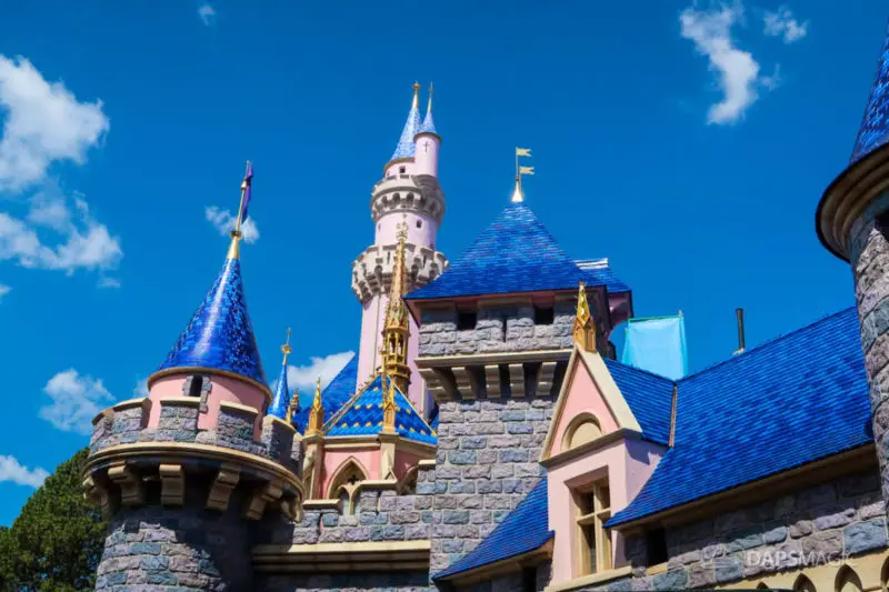 New Castle Color Scheme Revealed at Disneyland Resort Ahead of Star ...