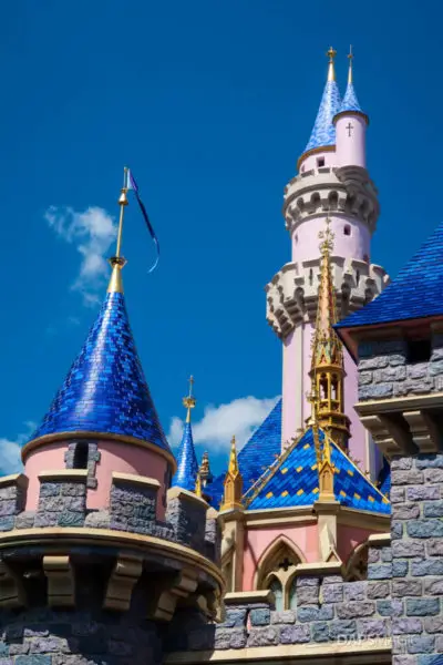 New Castle Color Scheme Revealed at Disneyland Resort Ahead of Star ...