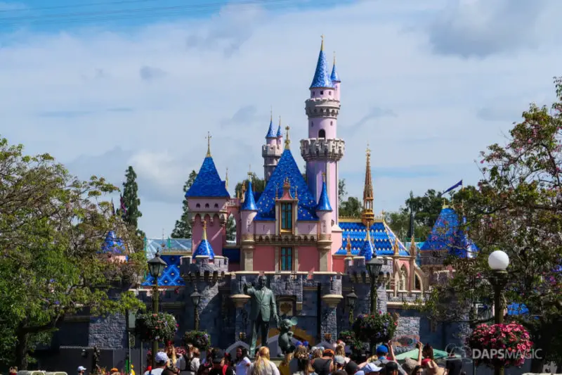 New Castle Color Scheme Revealed at Disneyland Resort Ahead of Star ...