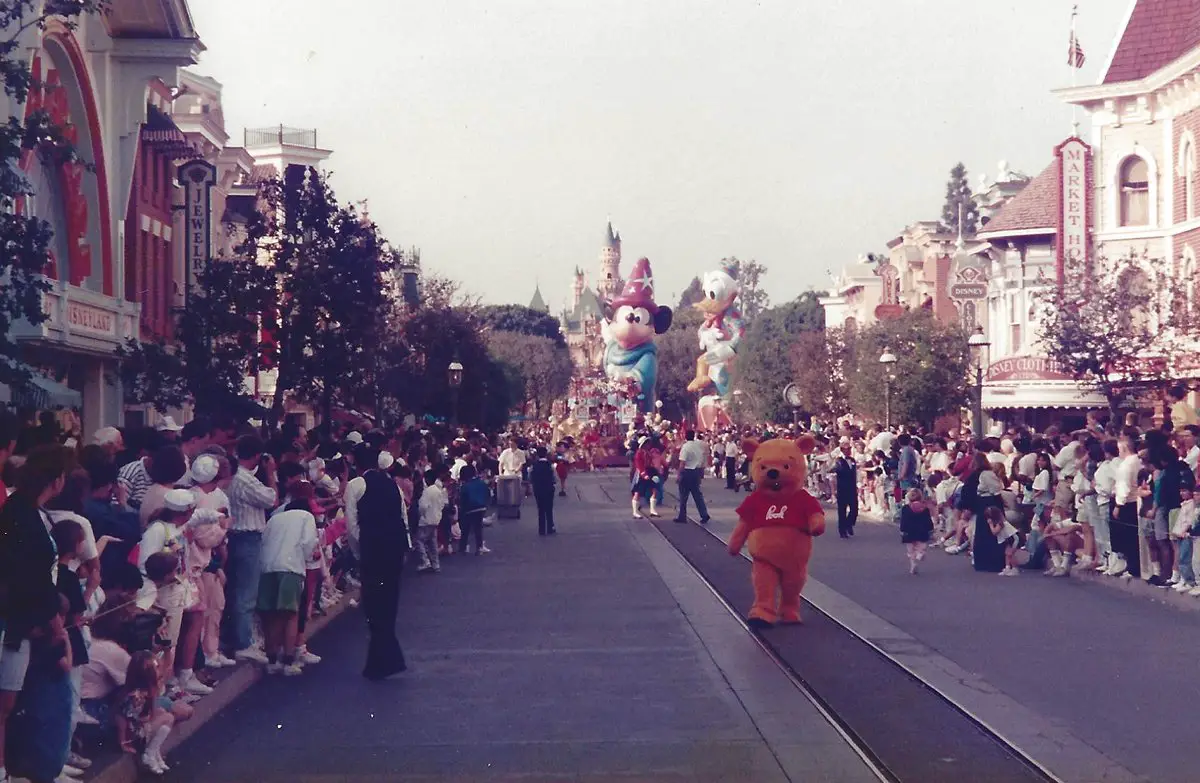 An Annual Pass, the Disney Decade and a Day at the Park - 30 Years Ago ...