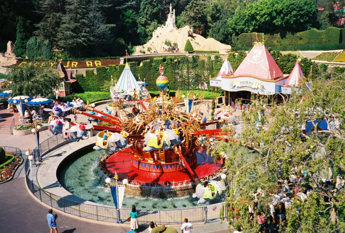 A Leisurely Amble Around Disneyland: The Original - 30 Years Ago at ...