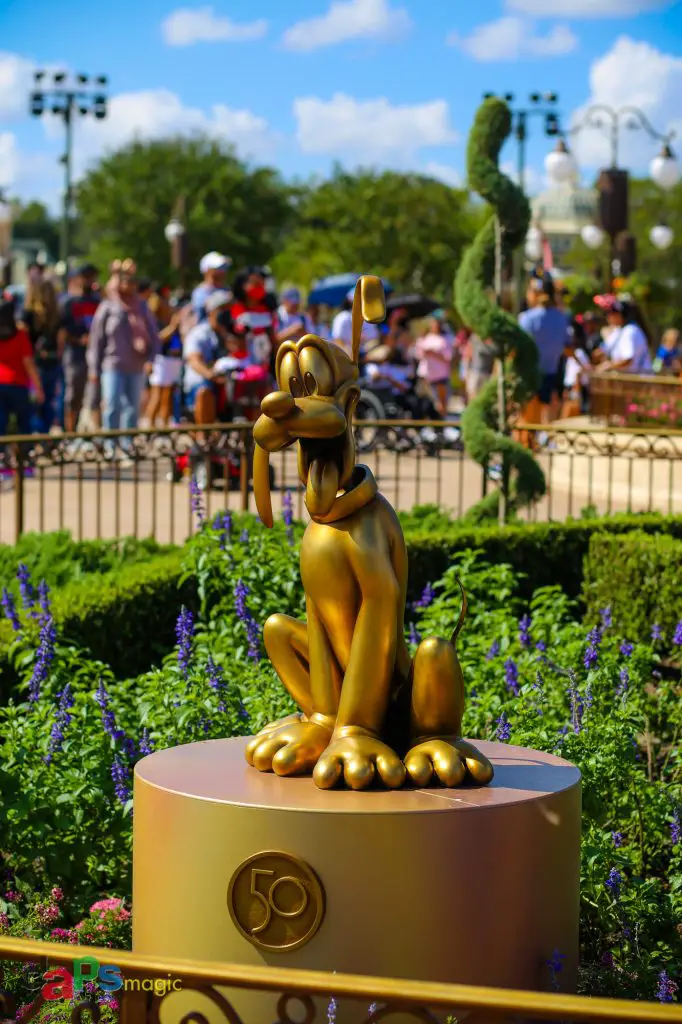 Check Out the Complete Disney Fab 50 Character Collection at Walt ...