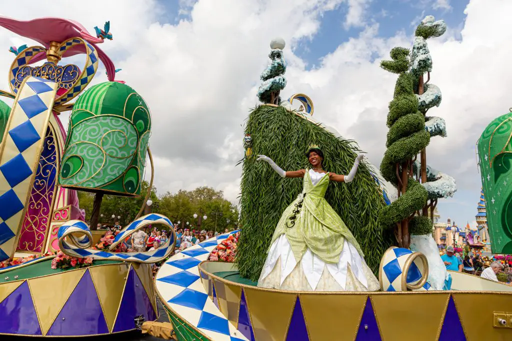 Disney Festival of Fantasy Parade Returns to Magic Kingdom After Two ...