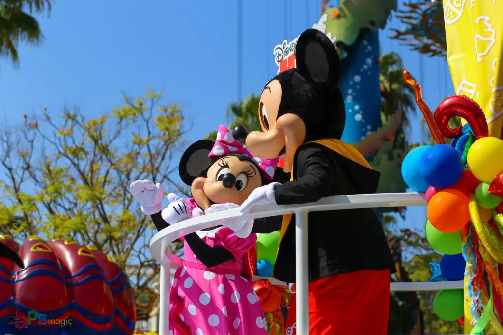 Disney Junior Fun Fest Kicks off With Party Parade at Disney California ...