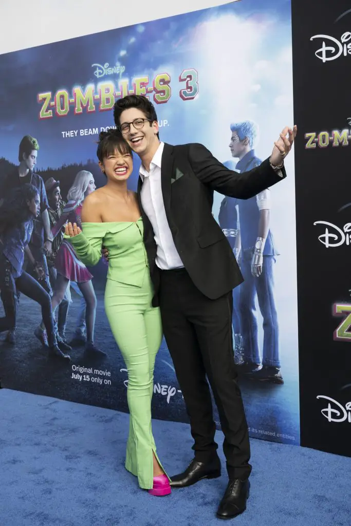 Pictorial: "Zombies 3" Cast Attend Out-of-This-World Premiere