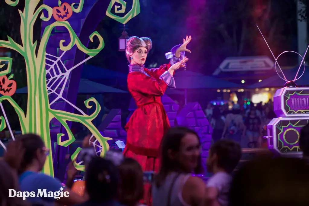 Dance the Night Away with Favorite Disney Villains in Tomorrowland at ...