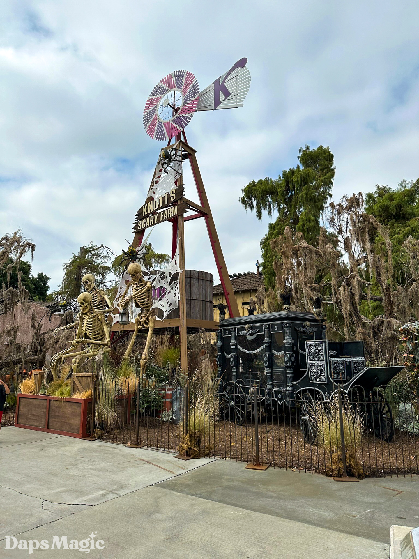 Knott's Spooky Farm Offers Frightful Fun for the Whole Family