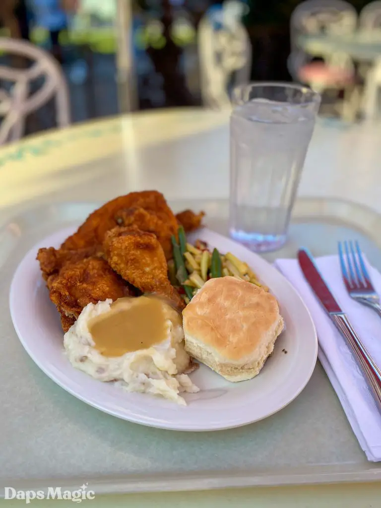 Day Twenty-Three: Iconic Disney Food – 24 Days of Thanksgiving