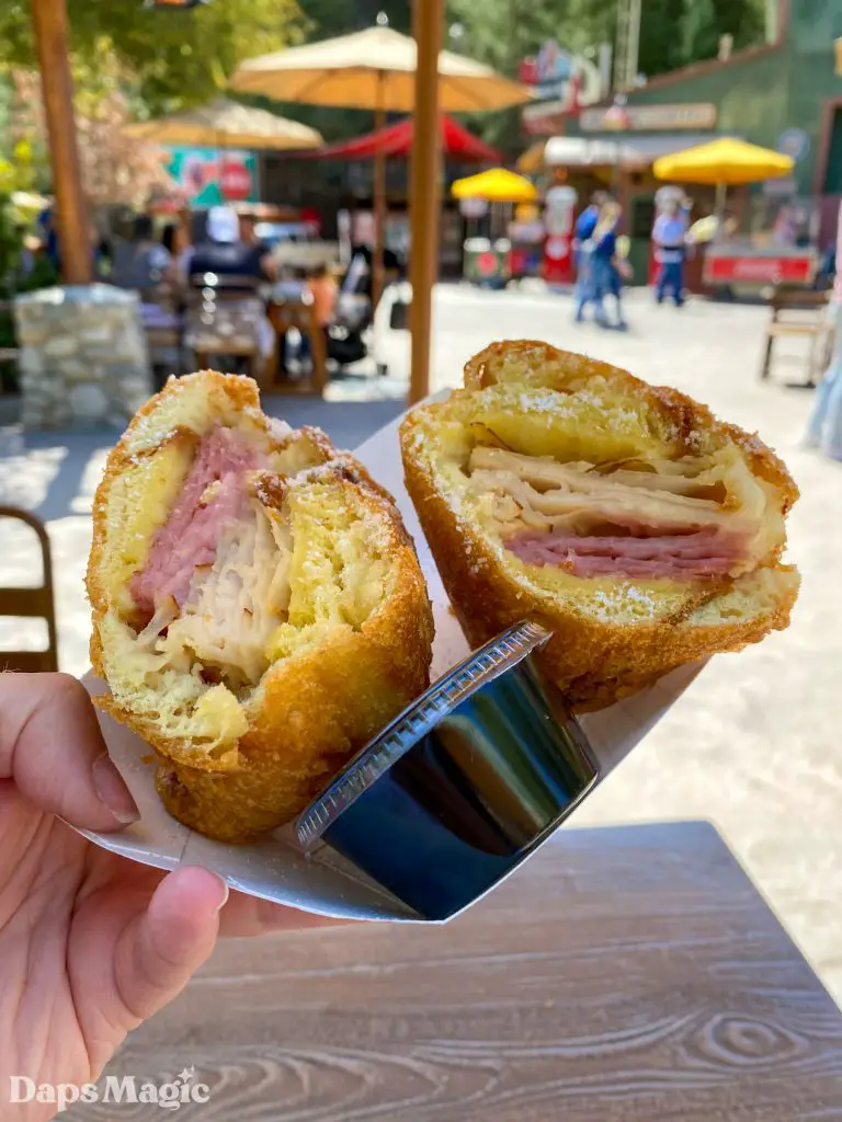 Day Twenty-Three: Iconic Disney Food – 24 Days of Thanksgiving