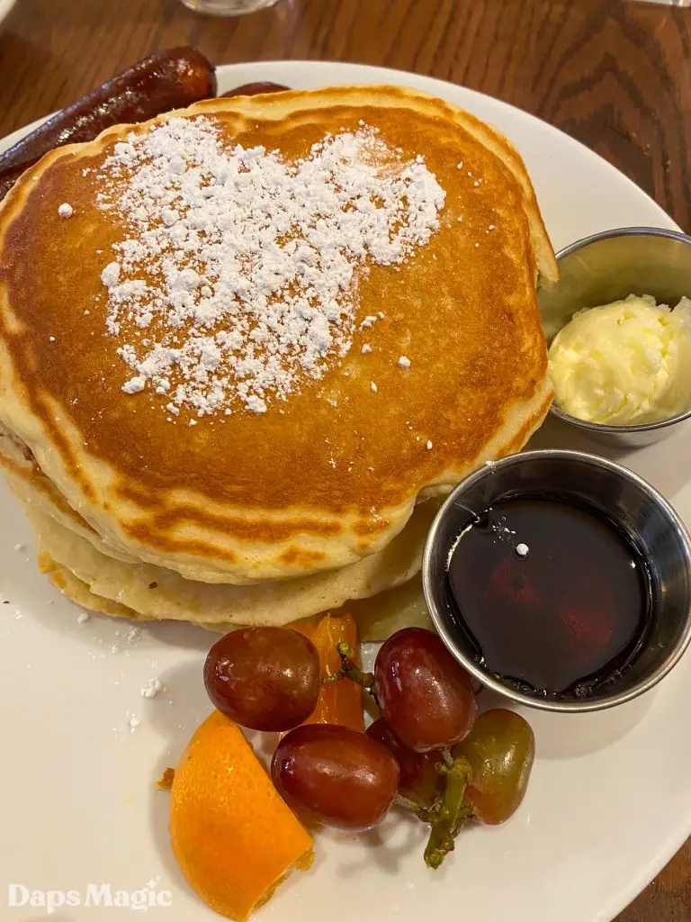 Day Twenty-Three: Iconic Disney Food – 24 Days of Thanksgiving