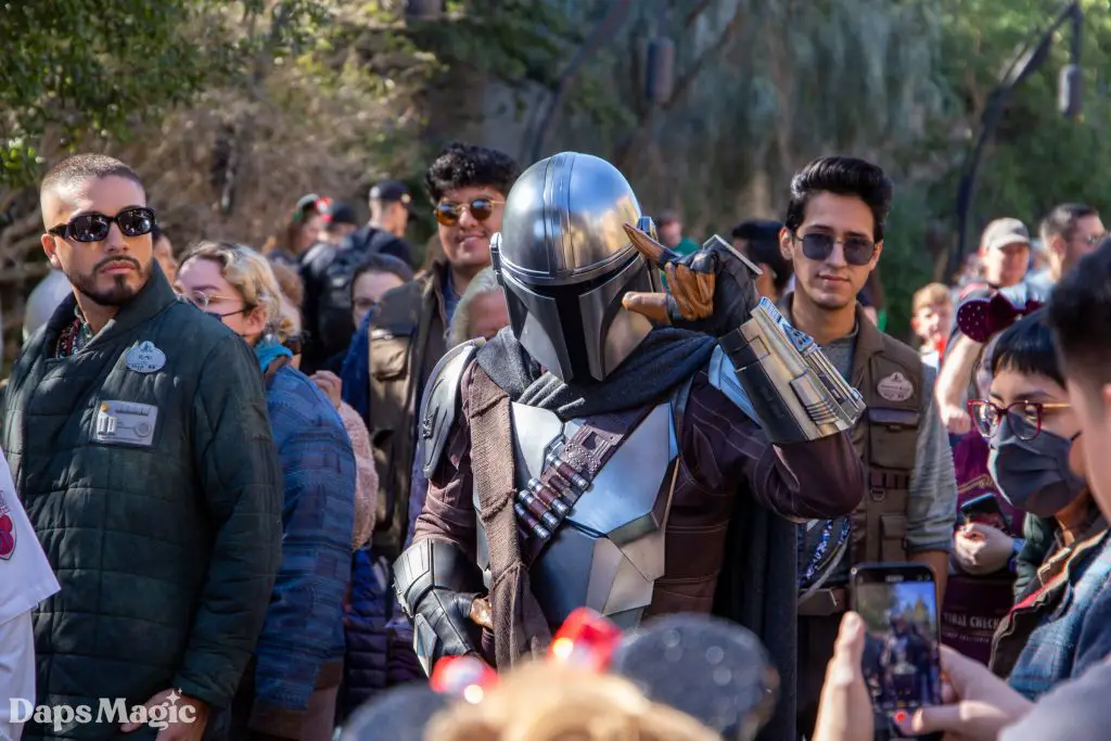 The Mandalorian and Grogu "Baby Yoda" Arrive at Disneyland's Star Wars ...