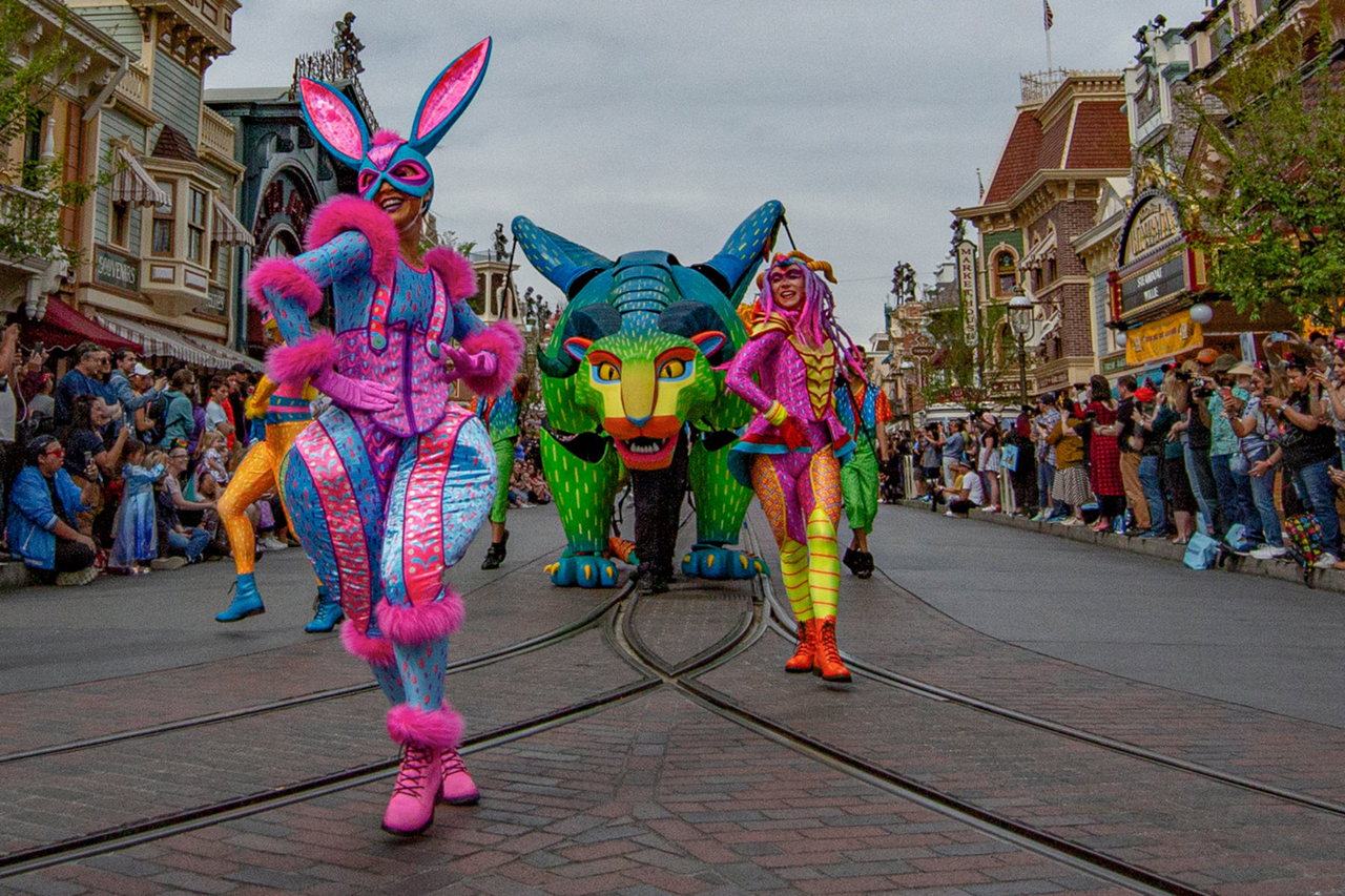 Magic Happens Parade Makes Highly Anticipated Return to Disneyland Resort