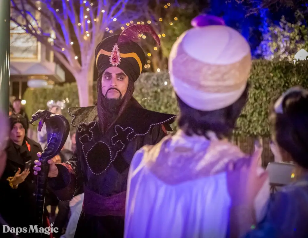 Jafar Makes Dramatic Entrance to Royal Ball at Disneyland After Dark ...