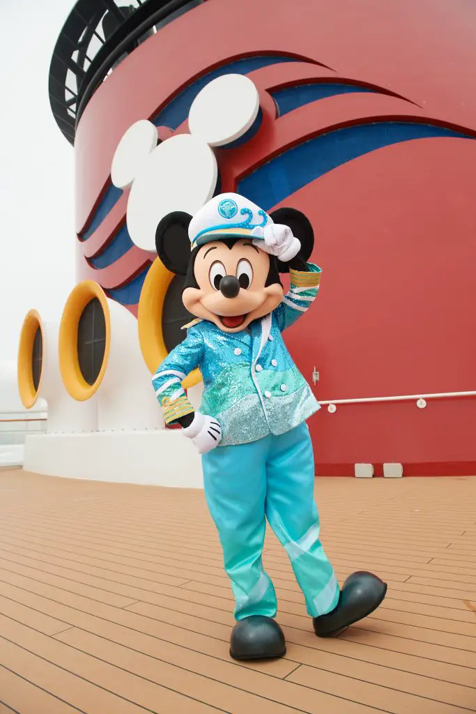 Captain Mickey Mouse and Captain Minnie Mouse Celebrate 25 Years of ...