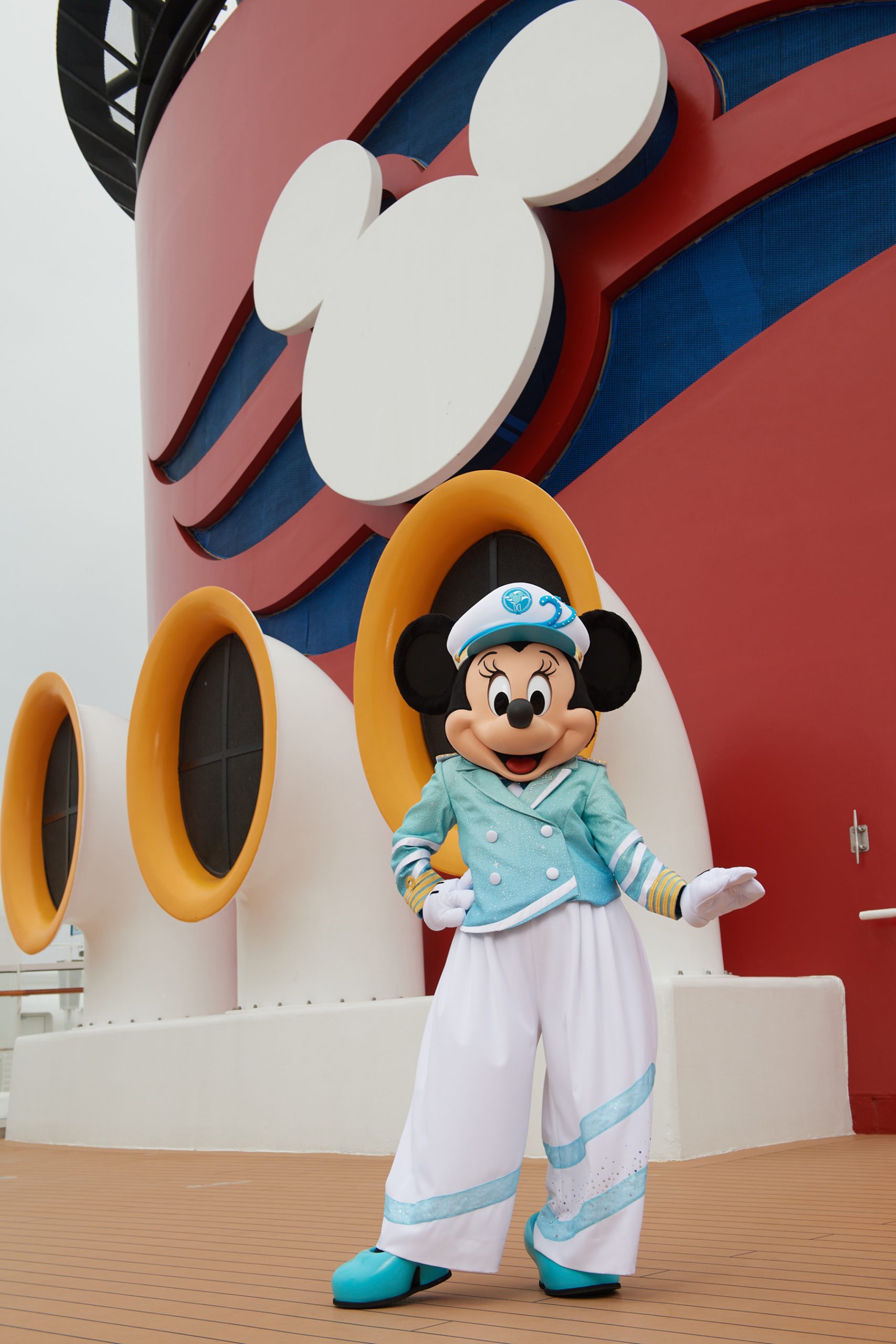 Captain Mickey Mouse and Captain Minnie Mouse Celebrate 25 Years of ...