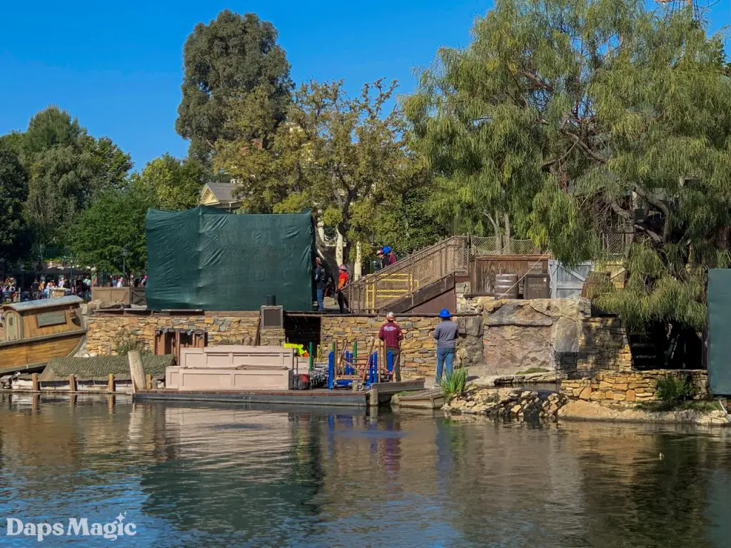 'Fantasmic!' Dragon Goes Up in Flames at Disneyland