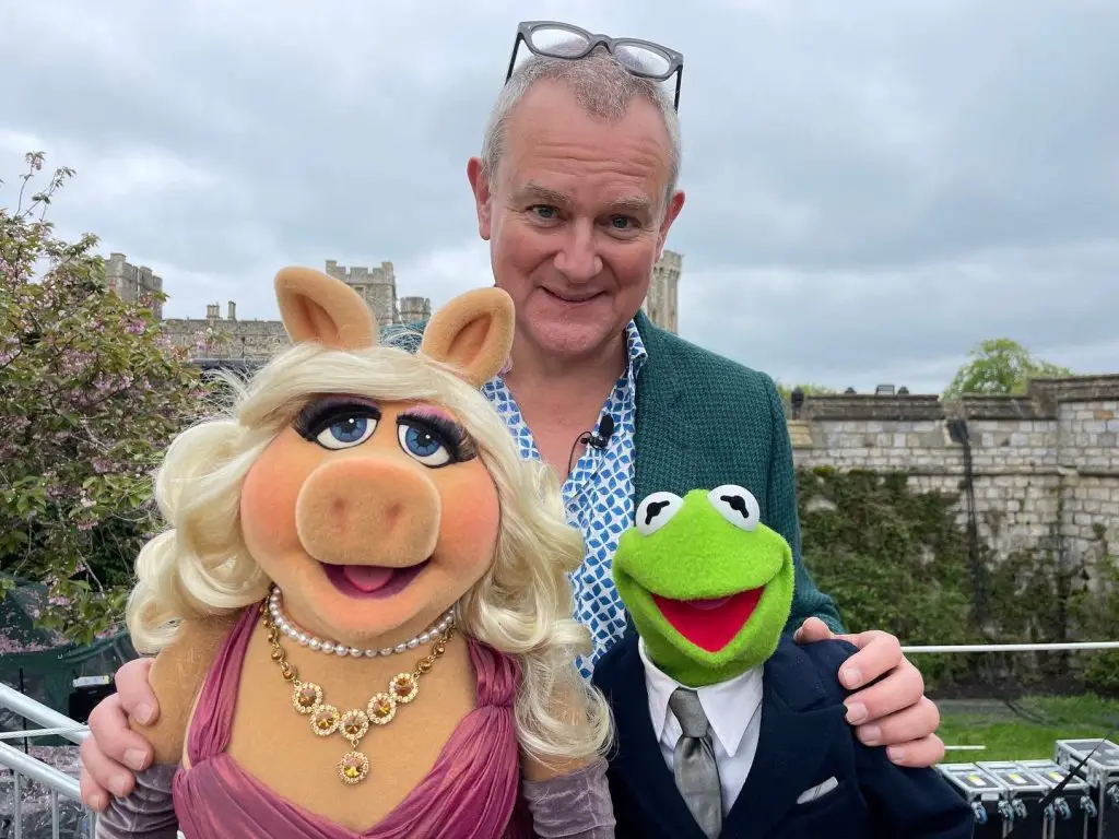 Kermit the Frog and Miss Piggy Crash Coronation Concert For King ...