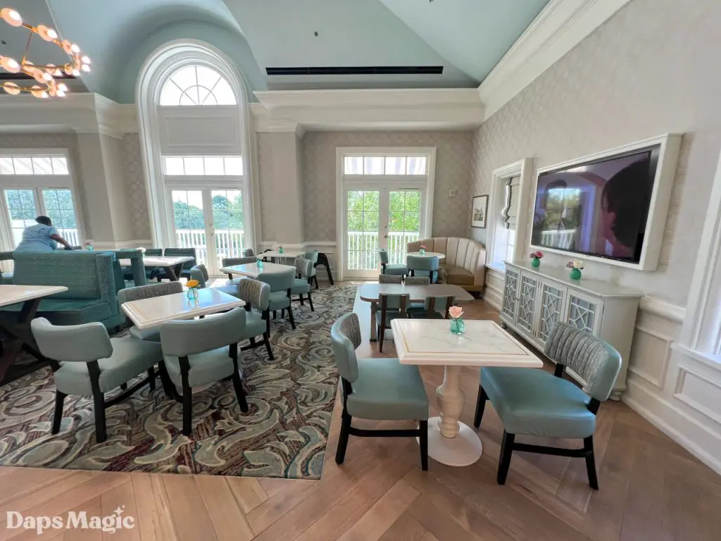 Photos/Video: Tour of Disney's Boardwalk Inn Room and Concierge