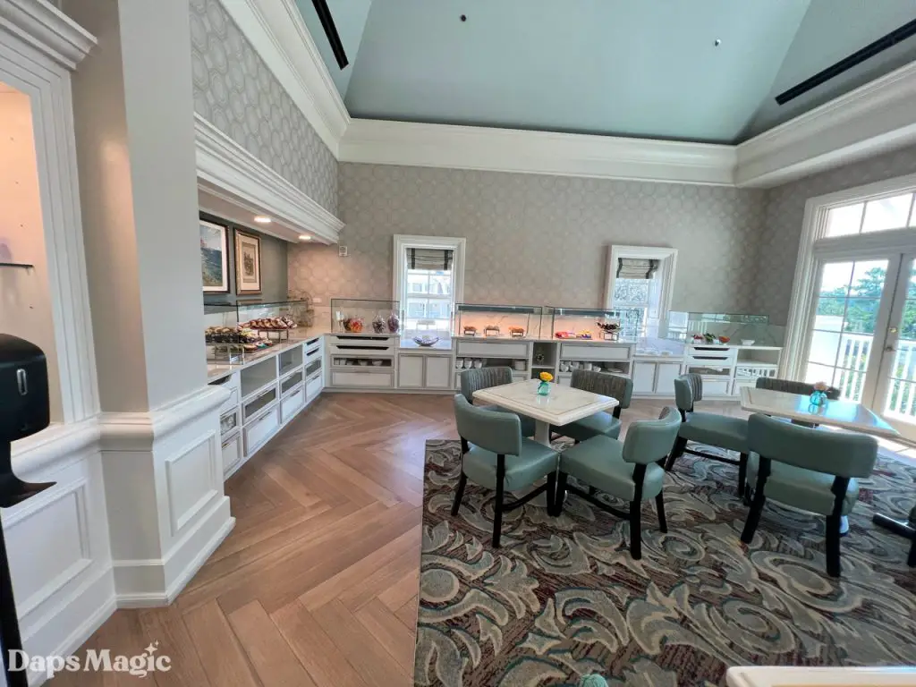 Photos/Video: Tour of Disney's Boardwalk Inn Room and Concierge