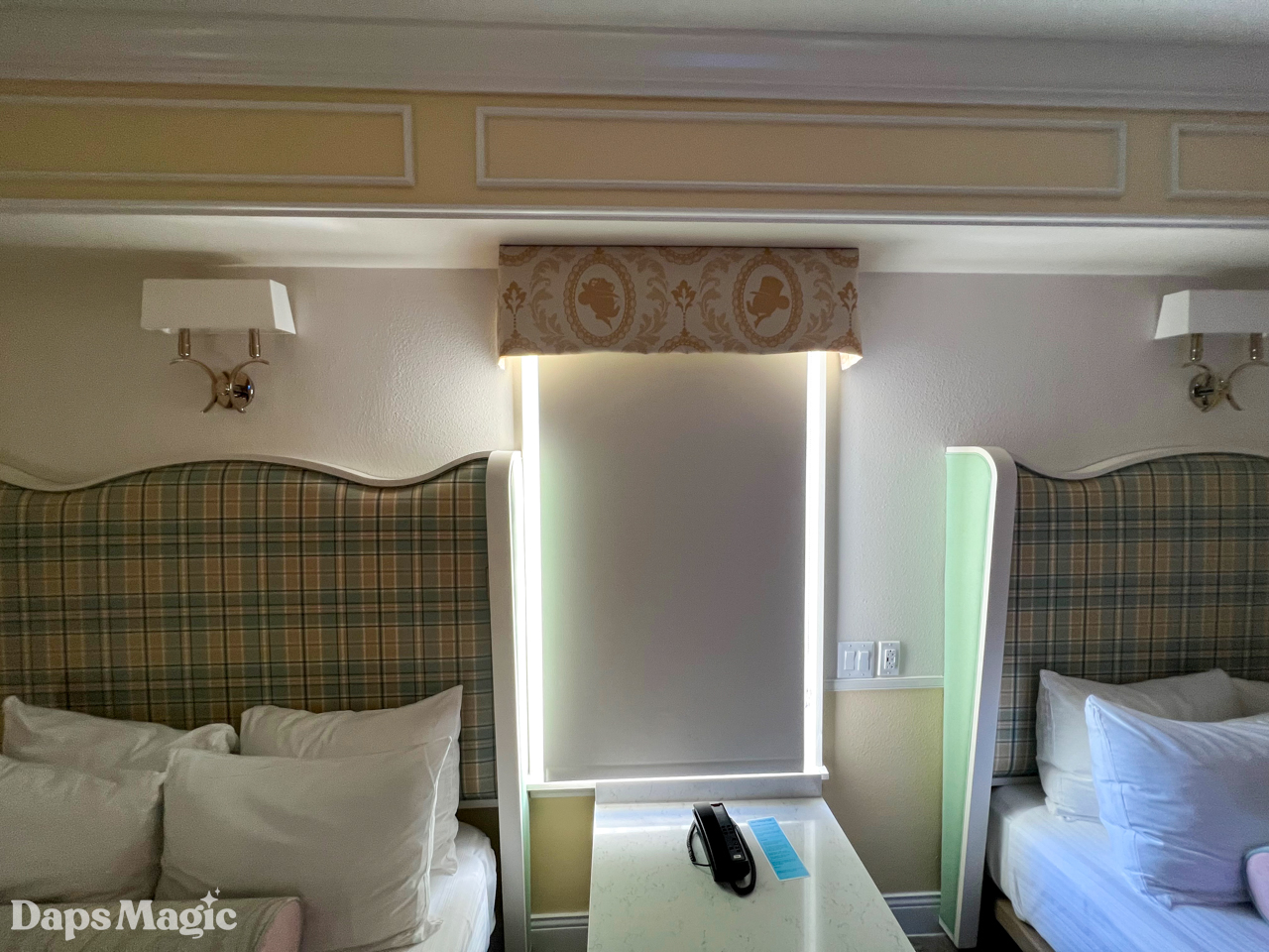 Photos/Video: Tour of Disney's Boardwalk Inn Room and Concierge