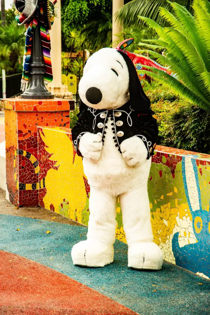 Celebrating Snoopy, Updates in the Park, and a Passholder Sale at Knott ...