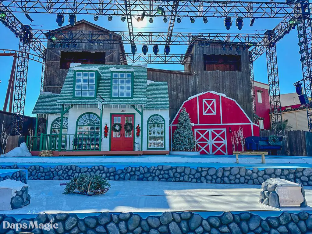 Knott's Merry Farm- Holiday Fun for the Whole Family
