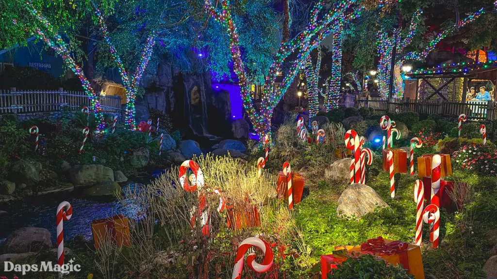 Knott's Merry Farm- Holiday Fun for the Whole Family