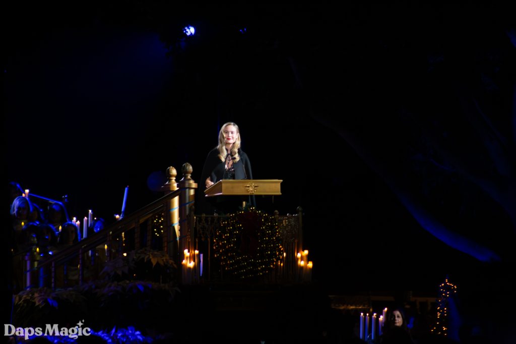 Brie Larson Brings Heartfelt Narration to 2023 Candlelight Processional ...