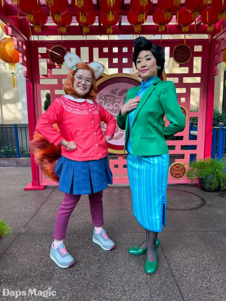 Mei Lee and Ming Lee Arrive at Disney California Adventure for Lunar ...