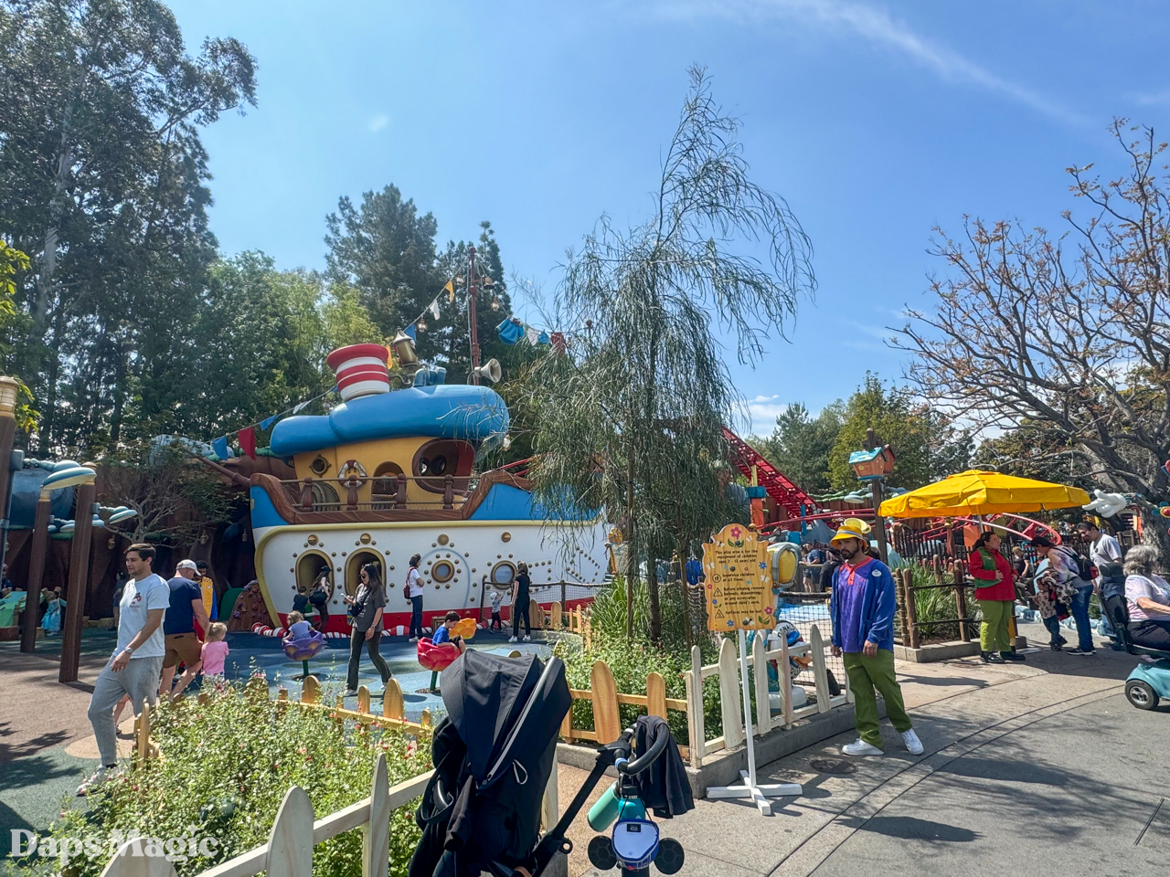 Donald’s Duck Pond Opens at Mickey's Toontown at Disneyland