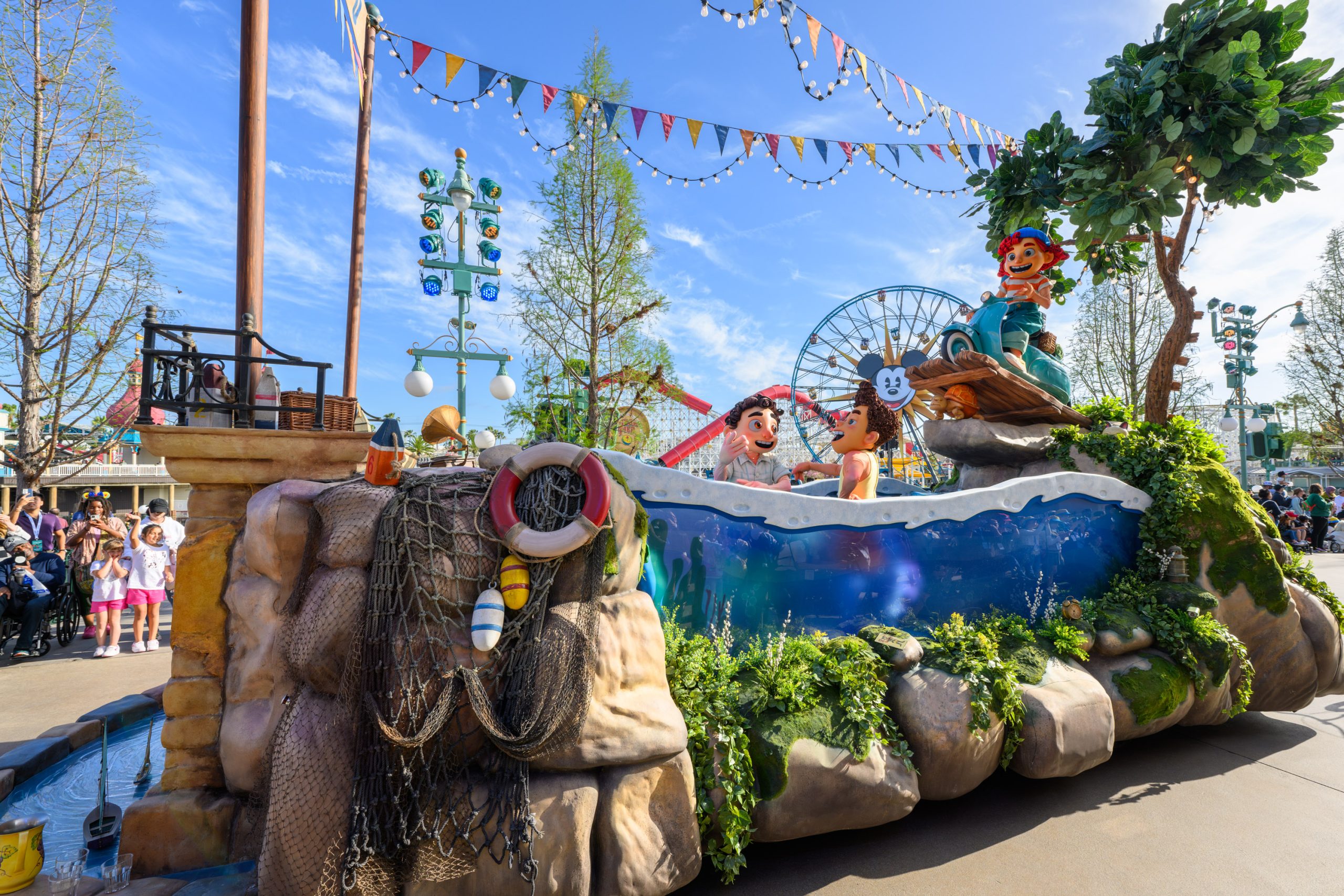 'Better Together: A Pixar Pals Celebration!' Debuts at Disney ...