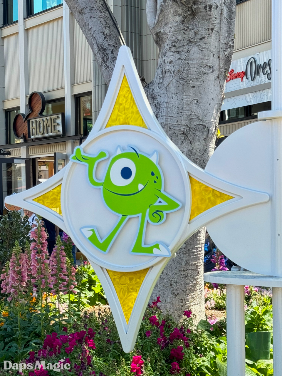 Pixar Fest Decorations Pop Up Around the Disneyland Resort