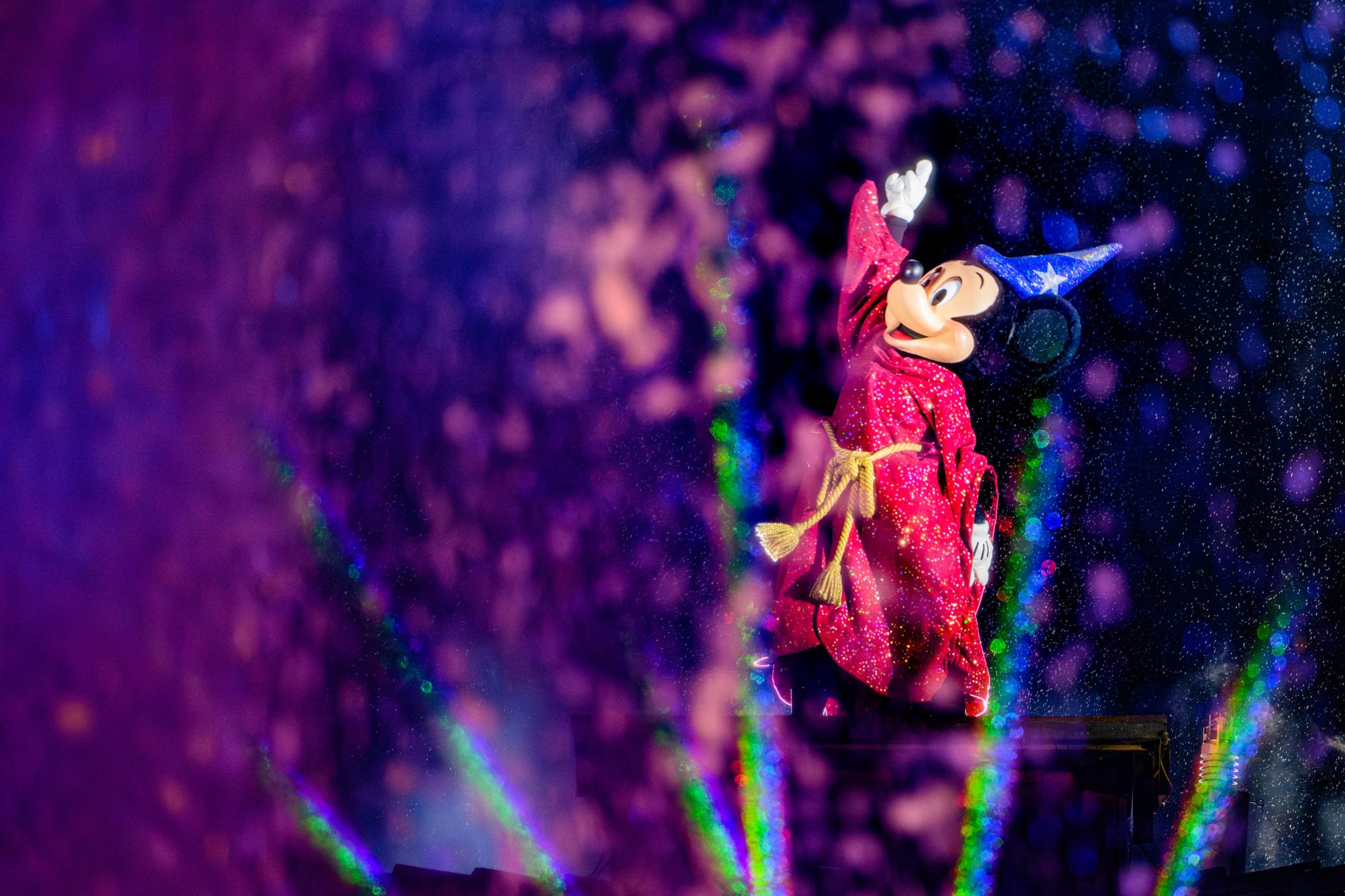 Fantasmic! Returns to Disneyland on Friday - Here's What You Need to Know!