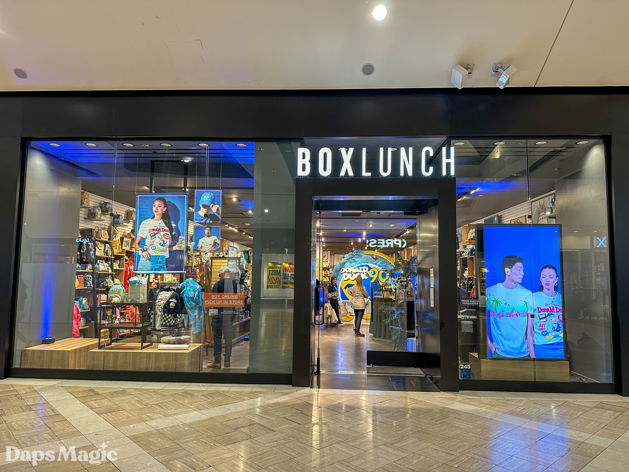 BoxLunch Beach Bash Celebrates Donald Duck's 90th Birthday!